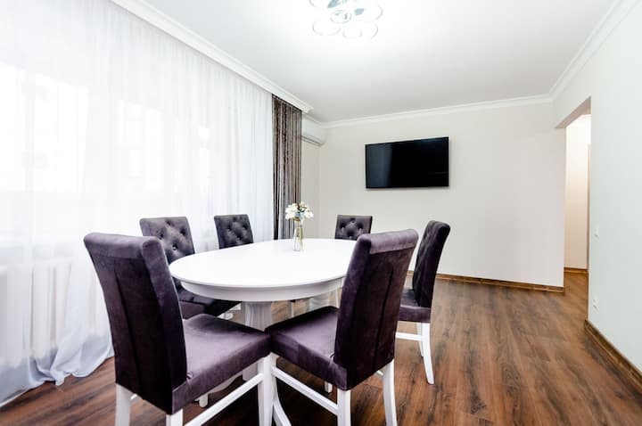 Comfy Apartment In A Quiet Place In The Center - Moldavia
