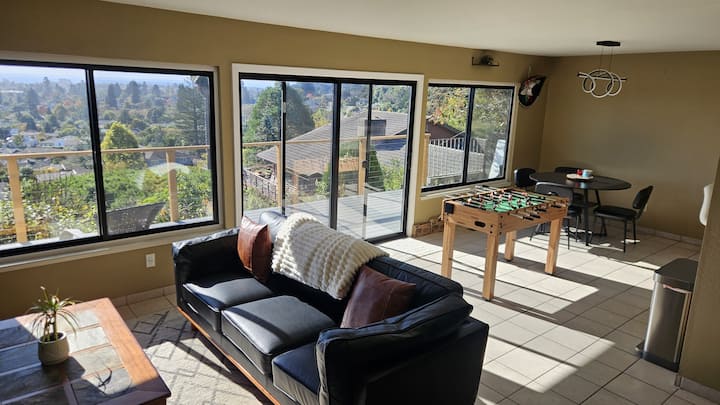 Oceanviewhome:3bd/2ba/fully Furnished/west Side - Santa Cruz, CA