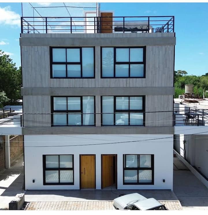 Departamento Con Balcón Terraza Para 3 Personas - Pinamar