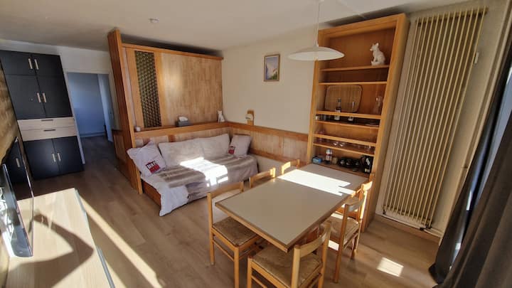 Les Deux-alpes : Grand Studio Rénové De 35m² - Les Deux Alpes