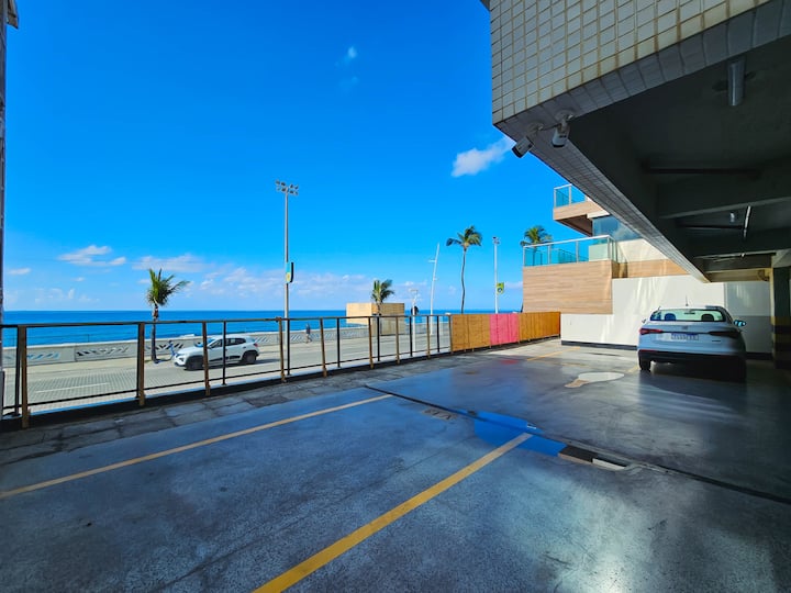 Carnaval Na Barra: Apê Com Camarote Privativo! - Barra, Brazil