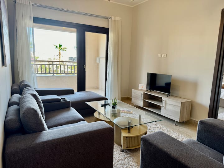 Aldau 3 Bedroom W/ Pool Access - Hurghada