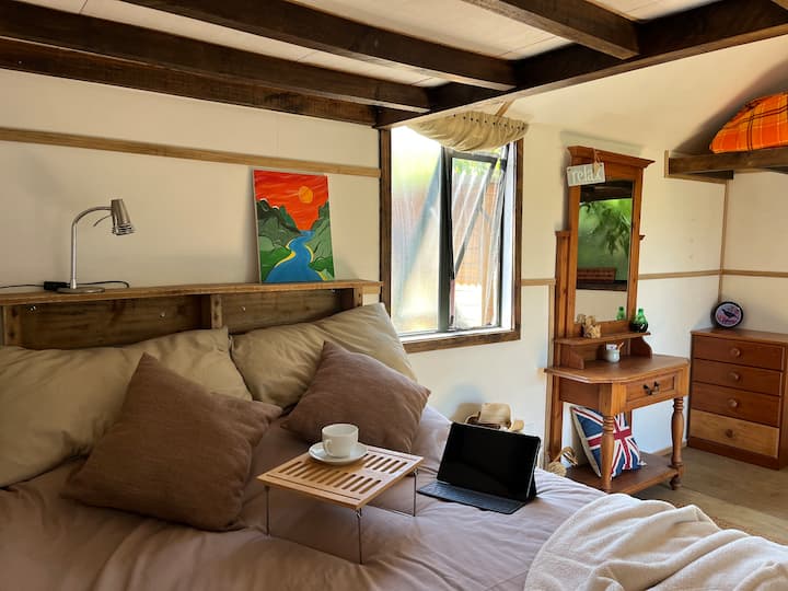 Tui Cabin - Rural Rustic Comfort - Kerikeri