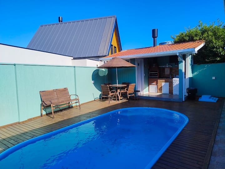 Casa Com Piscina Próximo A Barra Ibiraquera - Imbituba