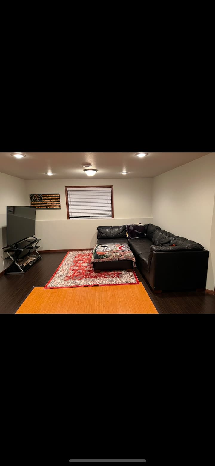 Townhome Near Hospital - Fargo, ND