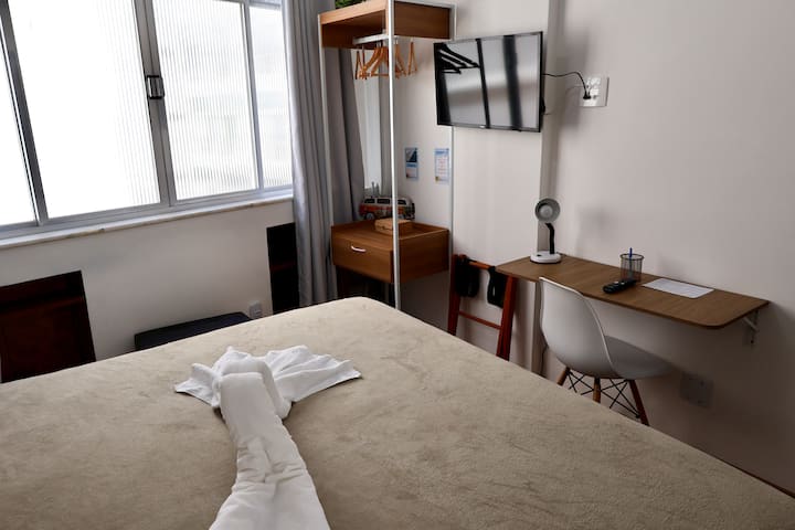 Copacabana - Colado Da Praia Mais Famosa Do Brasil - Rio de Janeiro