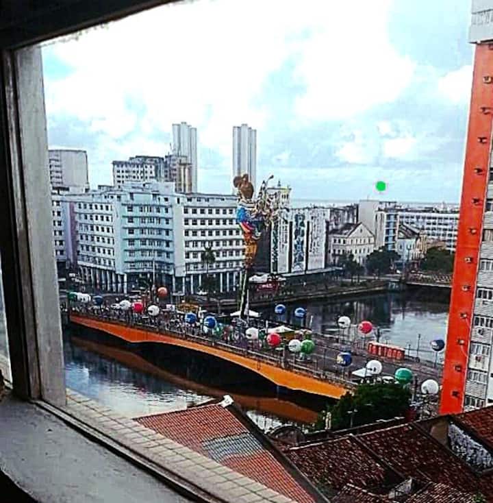Apartamento Na Rua Da Aurora, No Coração Do Recife - Recife
