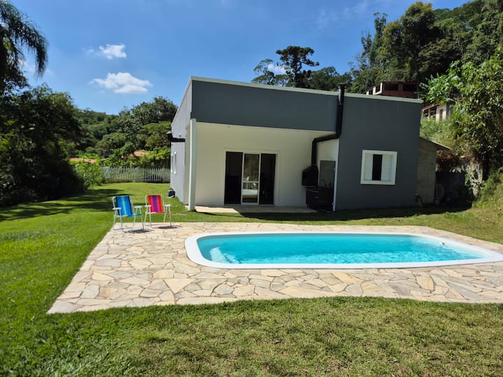 Casa Vilarejo 
Refugio Com Lazer Piscina Natureza - Embu