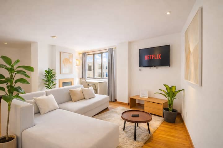 Esmeralda Comfort | 2 Bedrooms + Parking - Cuenca