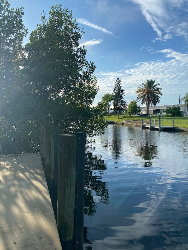 Beautifully Appointed Canal Home - Port Charlotte, FL
