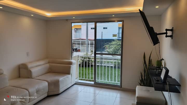 Apto Cerca Jardín Botánico Y Bunquer D La Fiscalia - Neiva