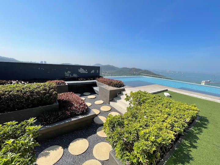 Sunkiss Mountain Seakiss Sky W/onsen - Si Racha