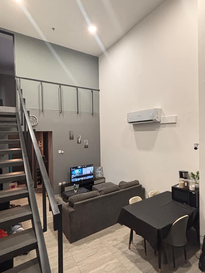 Apartemen Collins Unit Soho - Jakarta