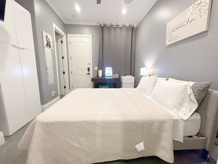 Sleep2| Oc Private Entrance Master Bedroom - Garden Grove, CA
