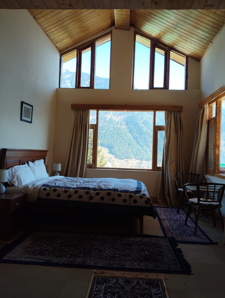 Dunichand Homestay Cozy Stay Surrounded By Nature. - Manali