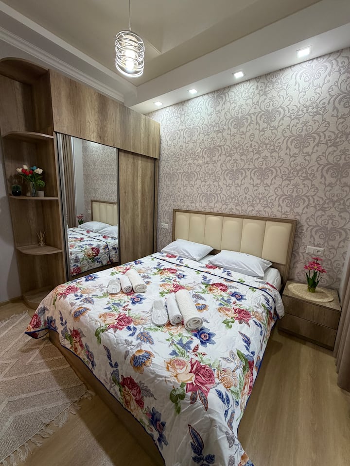 Marika's Cozy & Bright Apartment Near Center - Georgia