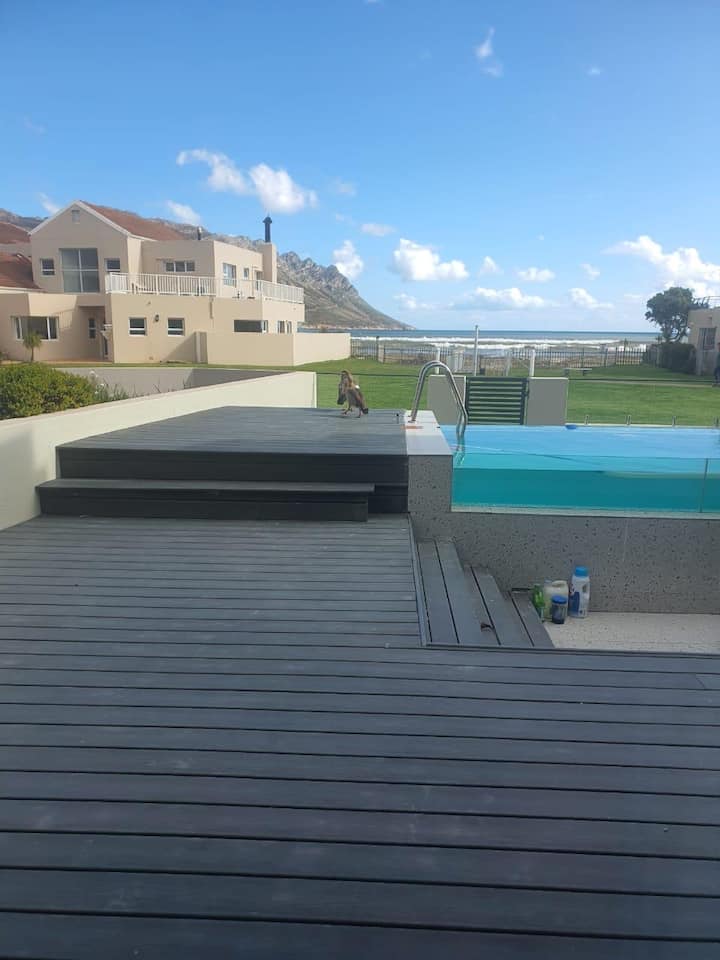 Classy Home In Cape Town - Somerset West