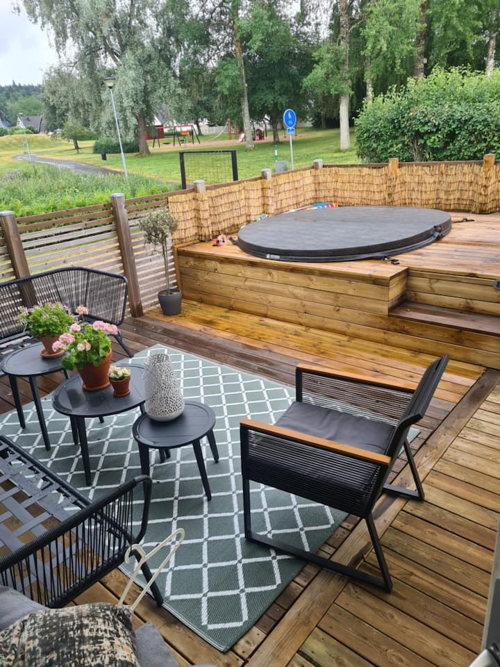 Rymlig Etagevilla. - Tidaholm