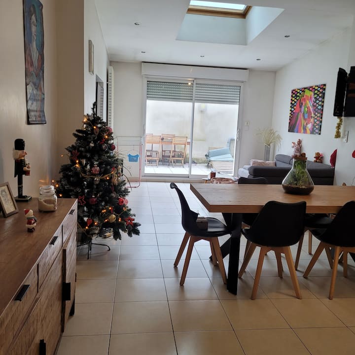 Maison Spacieuse Avec Terrasse - Nancy