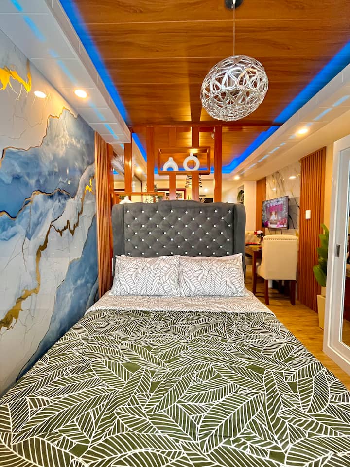 J&j Havenstay | Ananda Square - Free Pool Access - Las Piñas