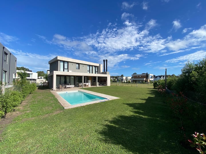 Casa En Barrio Privado - Mar del Plata