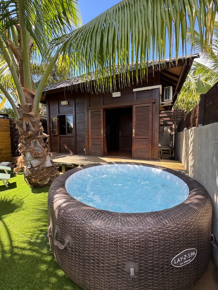 Chalet En Bois Avec Spa Et Jardin, Proche Du Lagon - Saint-Gilles, Réunion