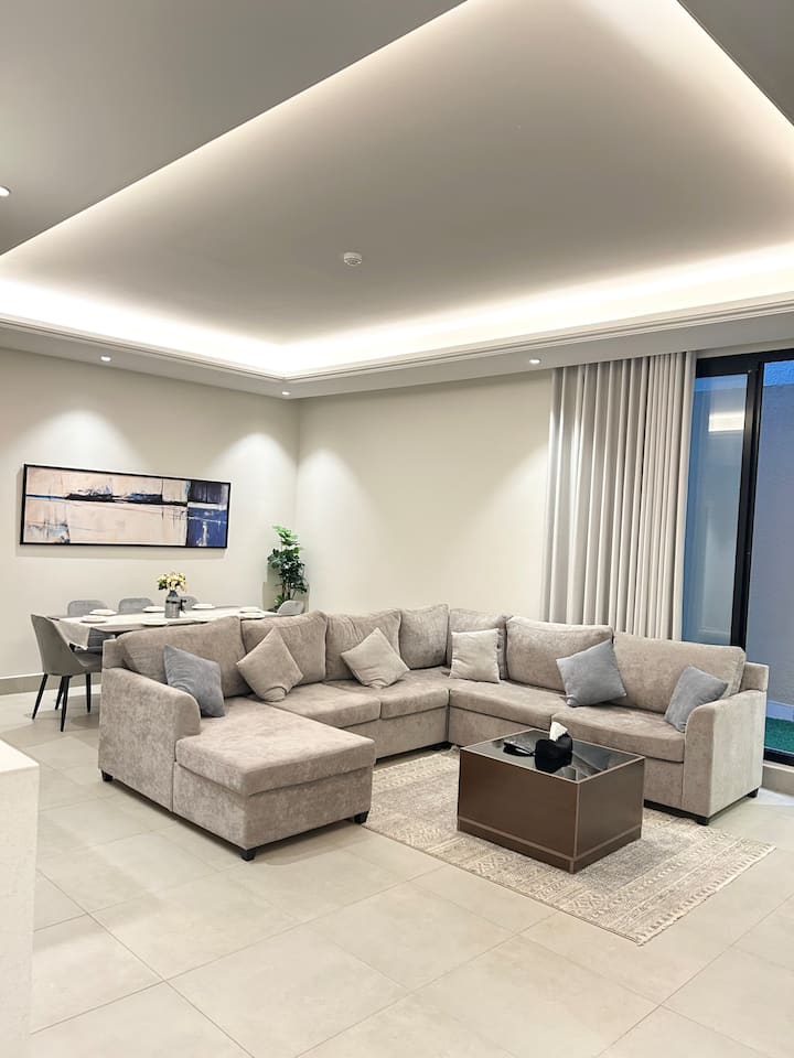 شقة فندقية فاخرة بدخول ذاتي B04 - Riyad