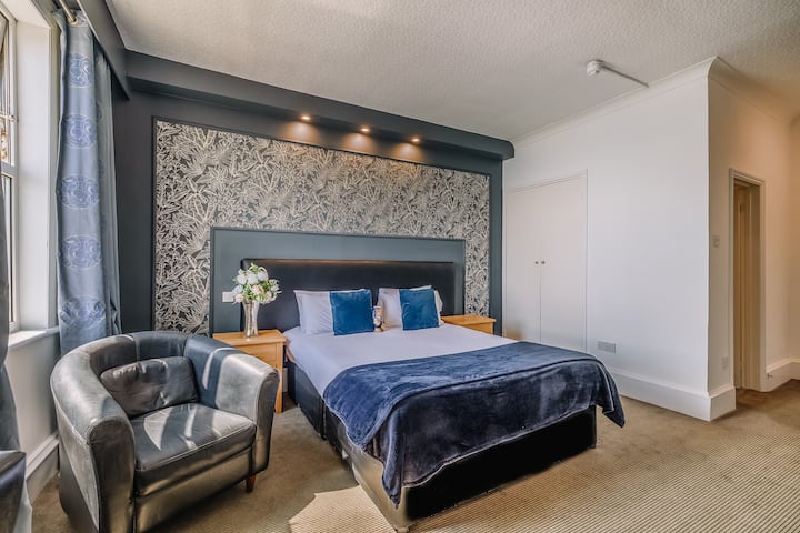 Seascape Escape: Cozy Up Near Southend Beaches - Southend-on-Sea