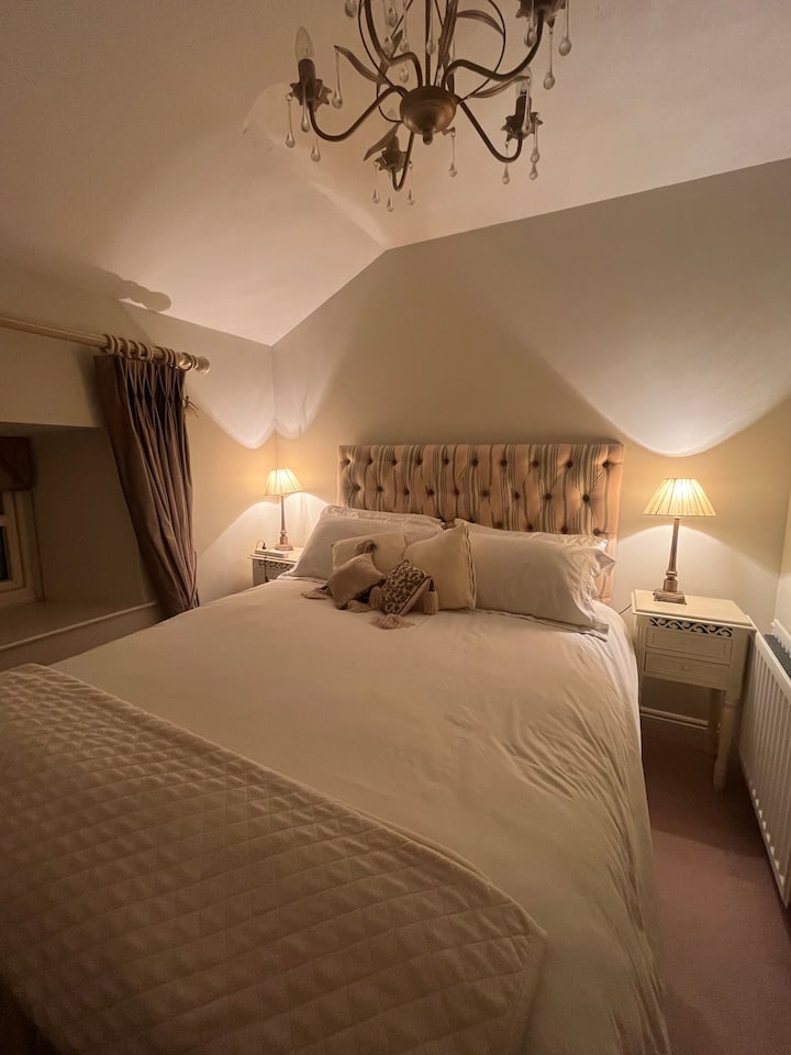 The Old Barracks       2 Bedrooms 2 Bathrooms - County Offaly