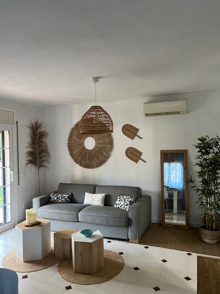 Villa De Vacances Montgo - La Escala