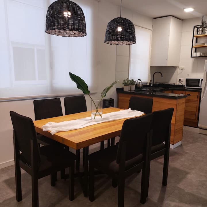 Moderno Departamento Céntrico. - Argentina