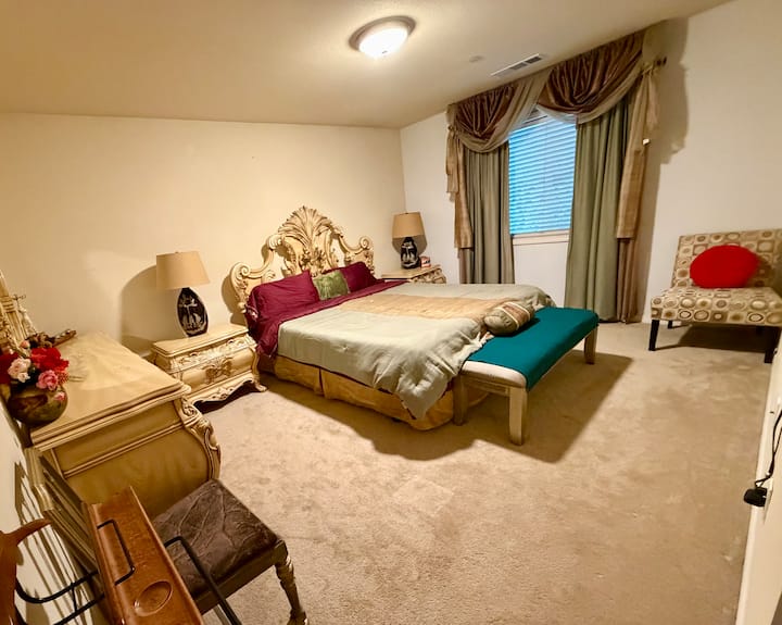 8beds+optional Separate Suite Nearpalms Spring - Banning, CA