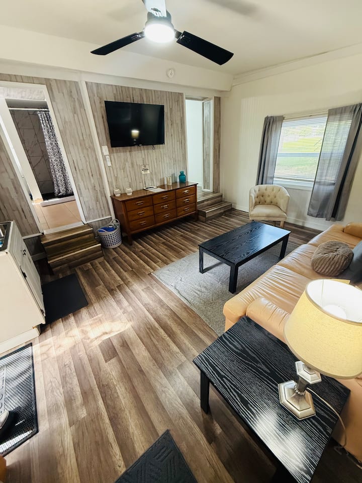 Simple, Cozy Stay By I-10 & 295. - 傑克遜維爾