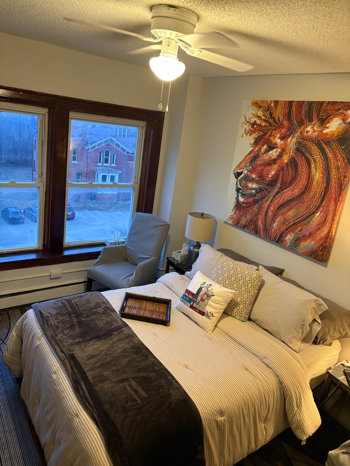 Downtown Detroit Retreat - 디트로이트