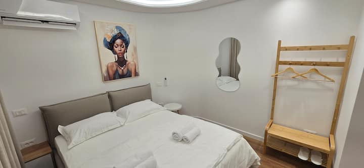 El-xho  Apartament  101 - Tirana