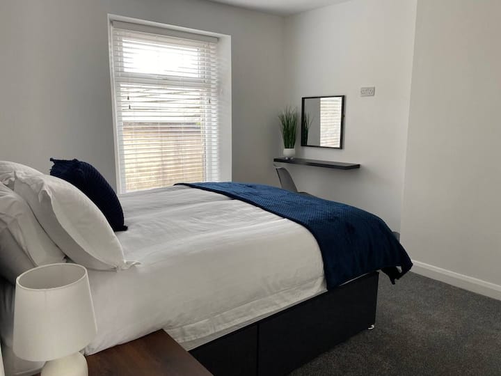 Stylish Seaside Retreat - Morecambe