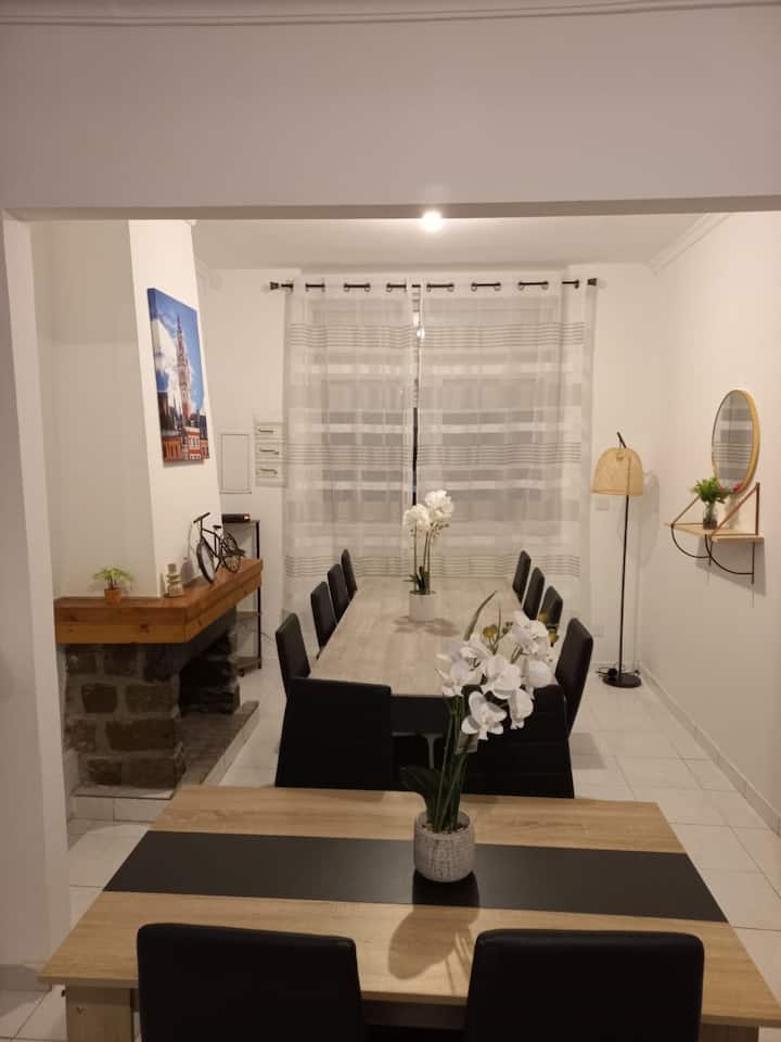 Grande Maison Rénovée, 9 Lits - Mouscron