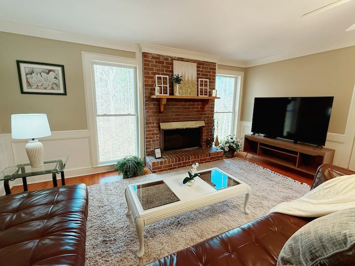 Spacious+peaceful 4bed/2.5bath | Disc Golf |Gazebo - Snellville, GA