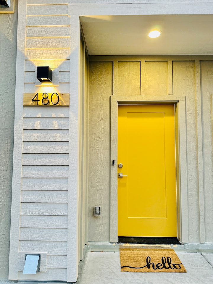 Welcoming Cozy Haven, Pets Ok,sleeps 7 - Reno, NV