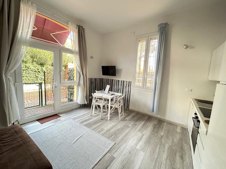 Two Roomed Flat - Bilocale Ospedale Maggiore - Bologna