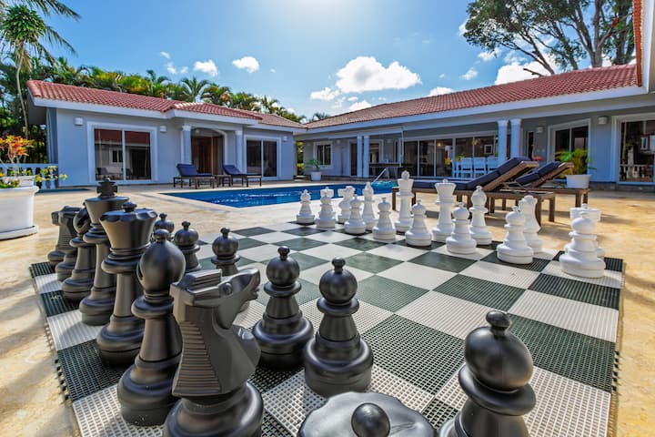 Casa Linda-4bdrm 3.5bath Pool Table & Private Pool - Sosúa