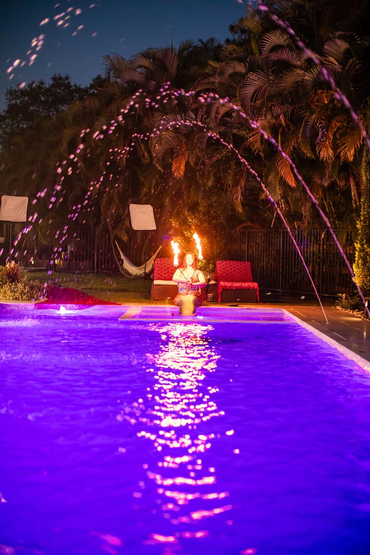 The Buddha Guesthouse Pvt Pickleball Court&pool - Palm Beach Gardens