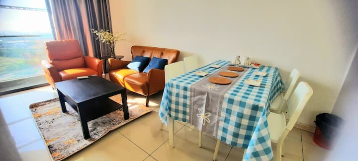 Macrolink公寓民宿，舒适两房 - Gelang Patah