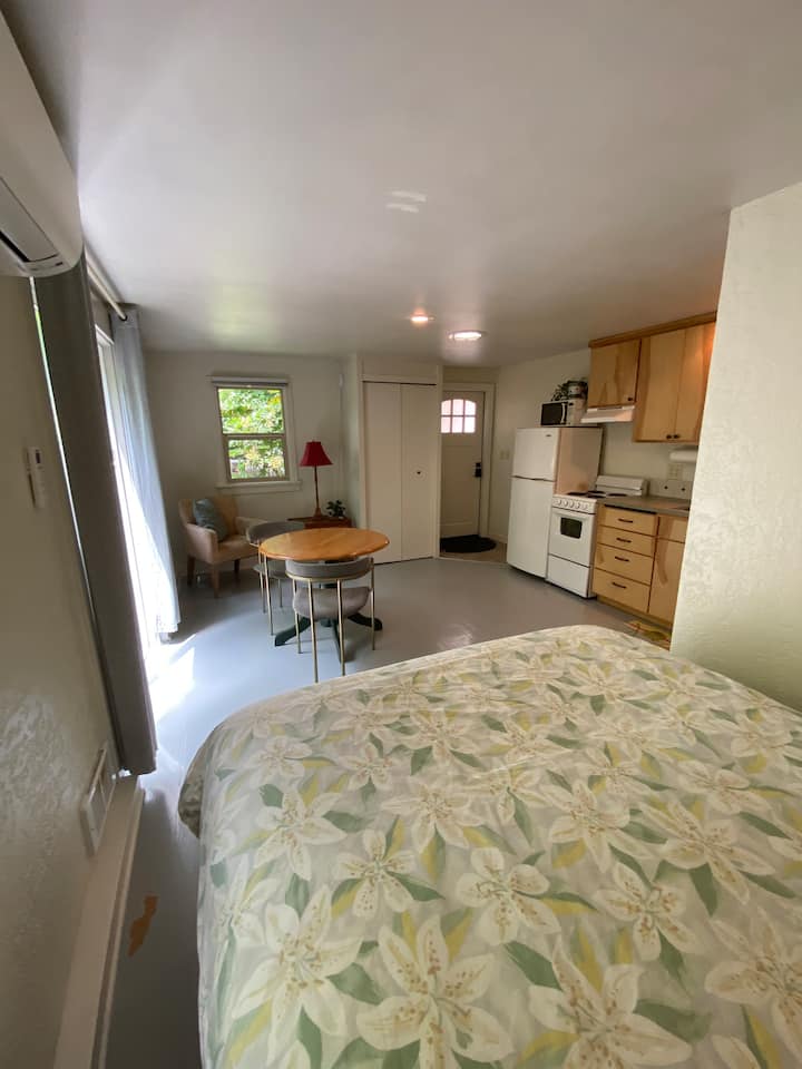 Sweet Little Studio-3 Blocks To Uofo/hayward Field - Springfield, OR