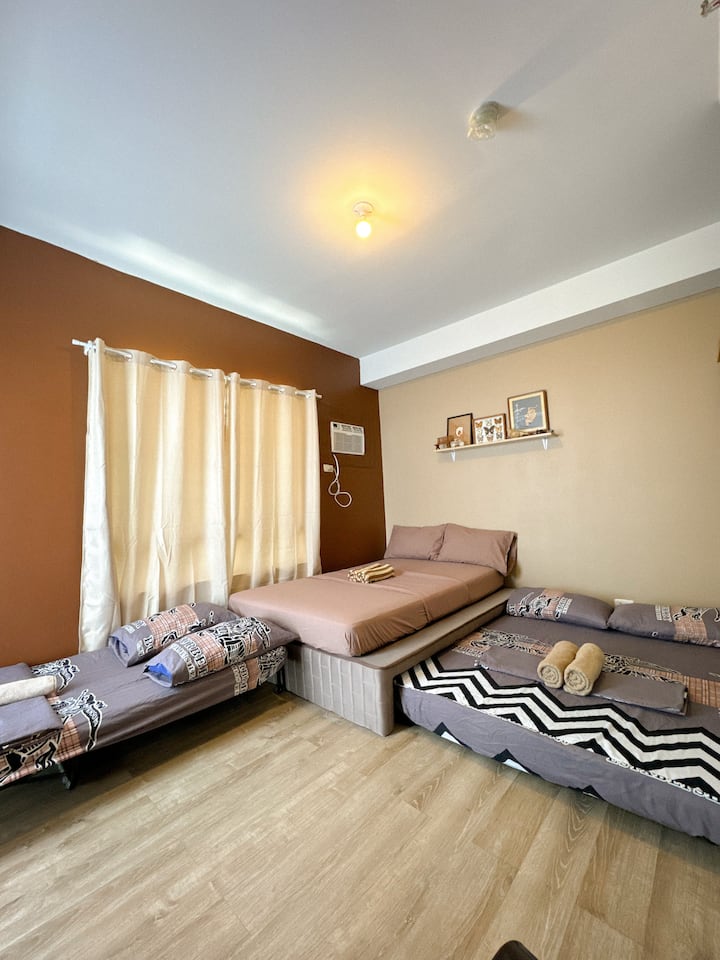 R&d Studio Unit With Balcony - Bacolod