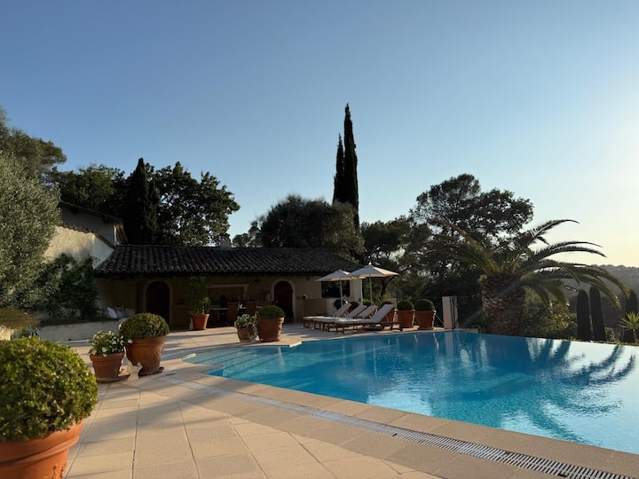Villa With Guest House In Mougins - Grasse