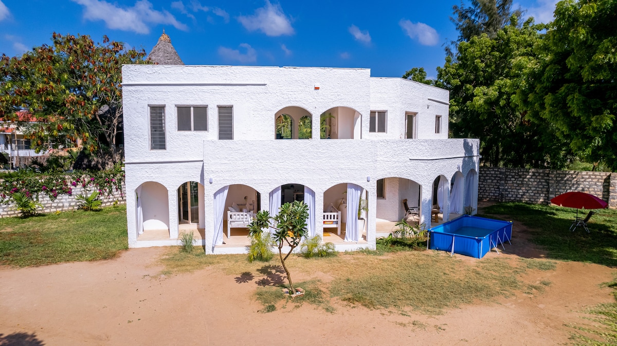 Emanali at Palm beach Malindi - Houses for Rent in Malindi, Kilifi ...