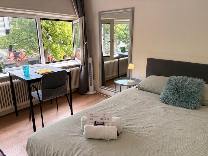 Charming Maya Room Close To City Center & Umcg - Groningen