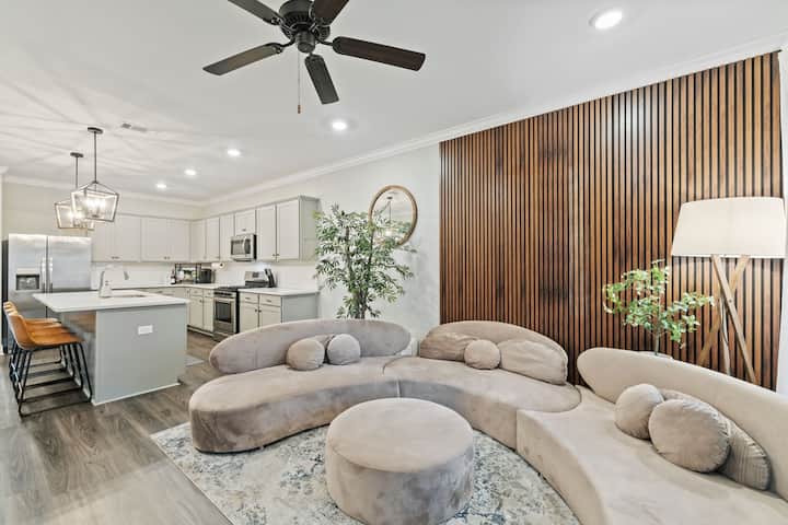 Mid-term Ready 3br W/ Amenities | Auburn U & Eamc - Auburn, AL