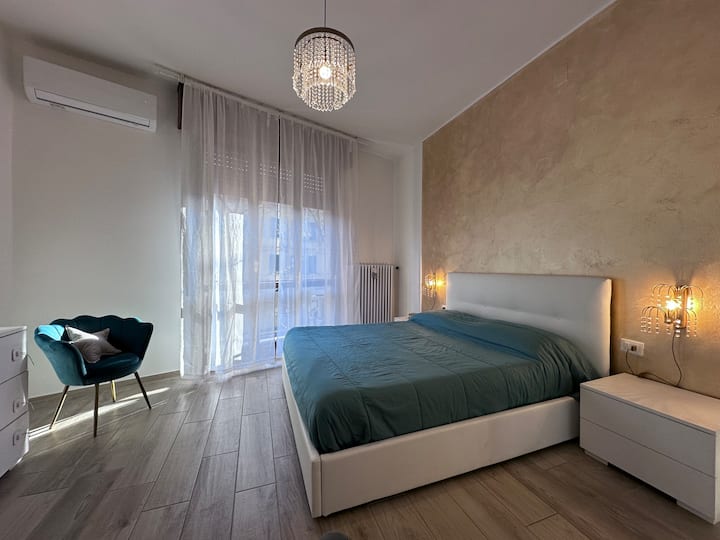 [Centro • Villa Salus] Elegante • Rcf Arena - Reggio Emilia